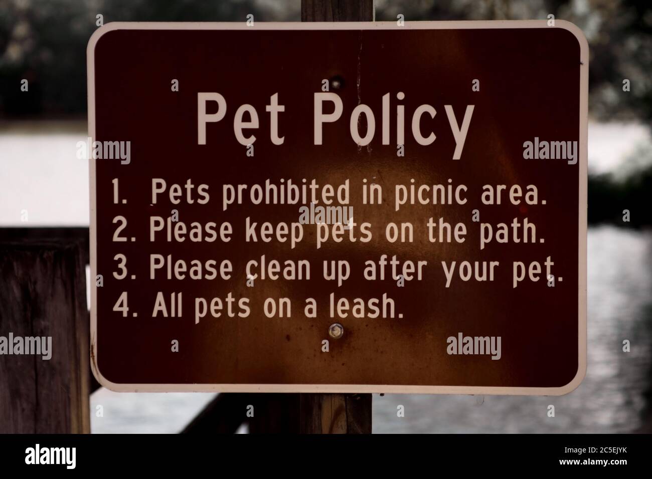 Regulatory sign hi-res stock photography and images - Alamy