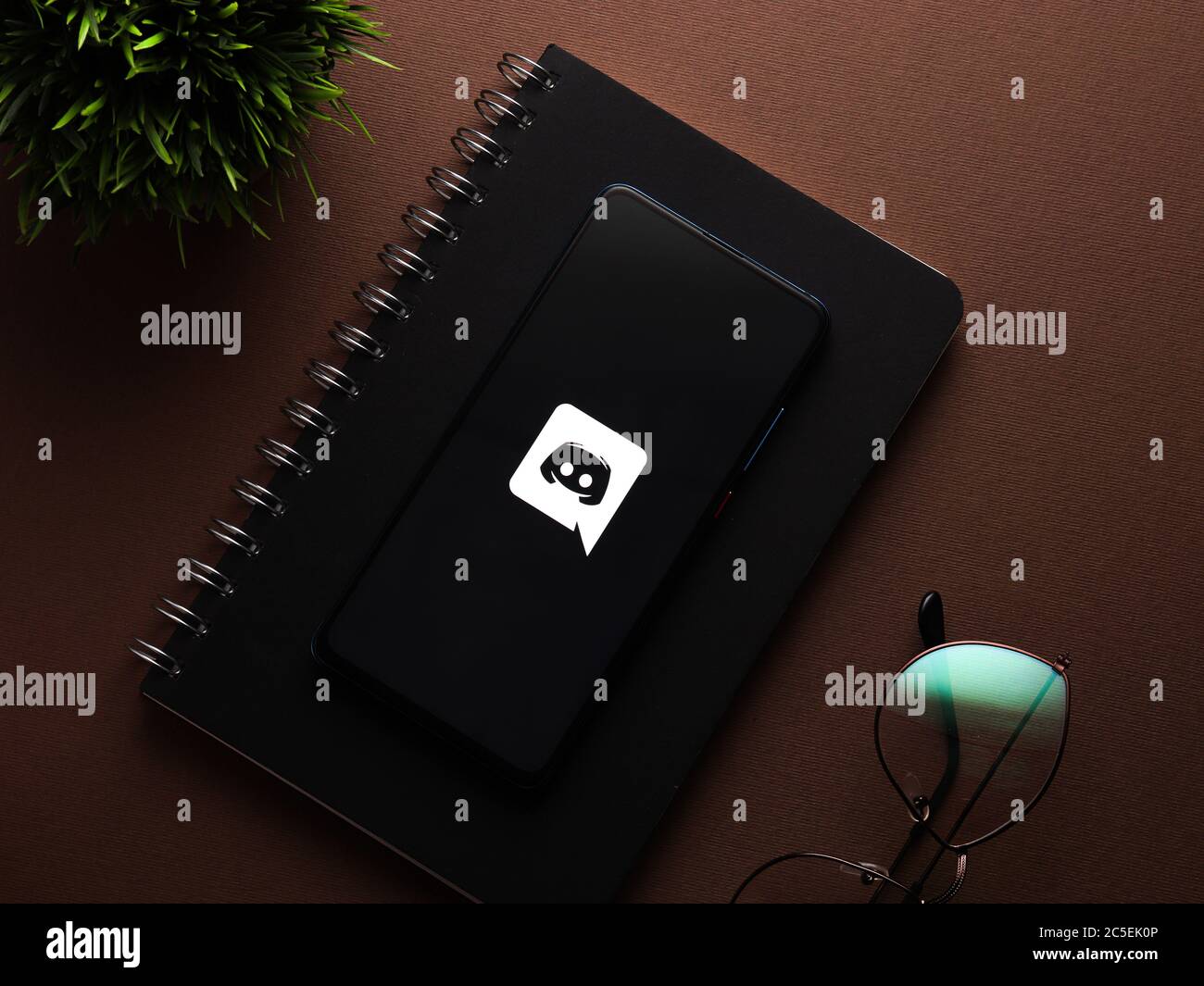 Discord 1 hi-res stock photography and images - Alamy