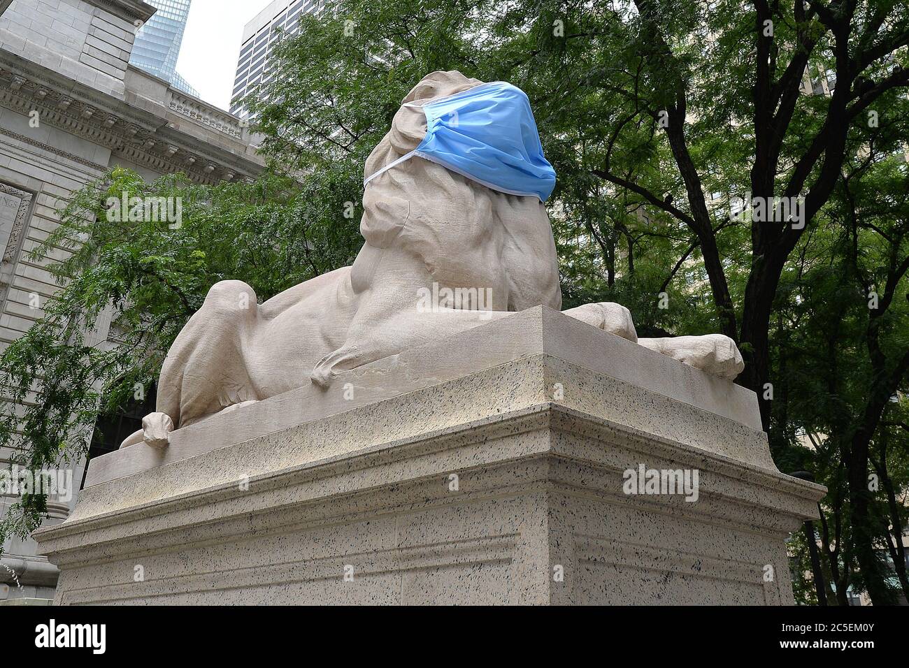 New york public library at 42nd street hi-res stock photography and ...