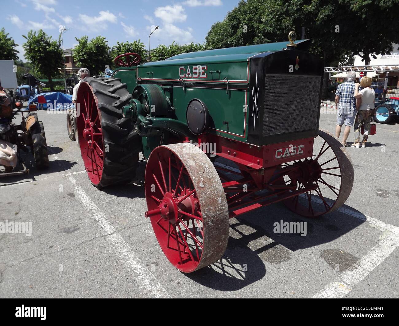 Italian vintage tractors hi-res stock photography and images - Alamy