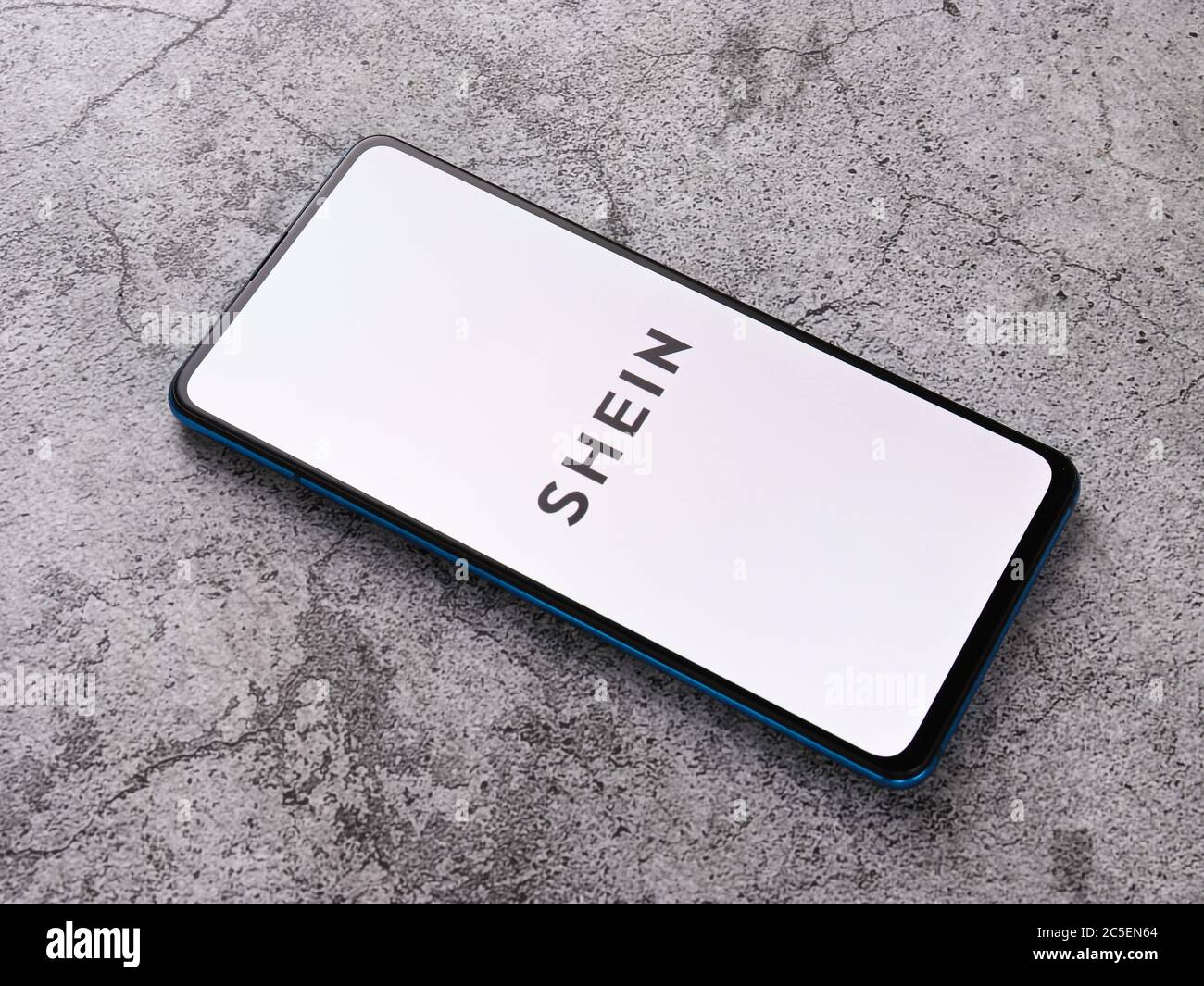 Shein fashion hi-res stock photography and images - Alamy