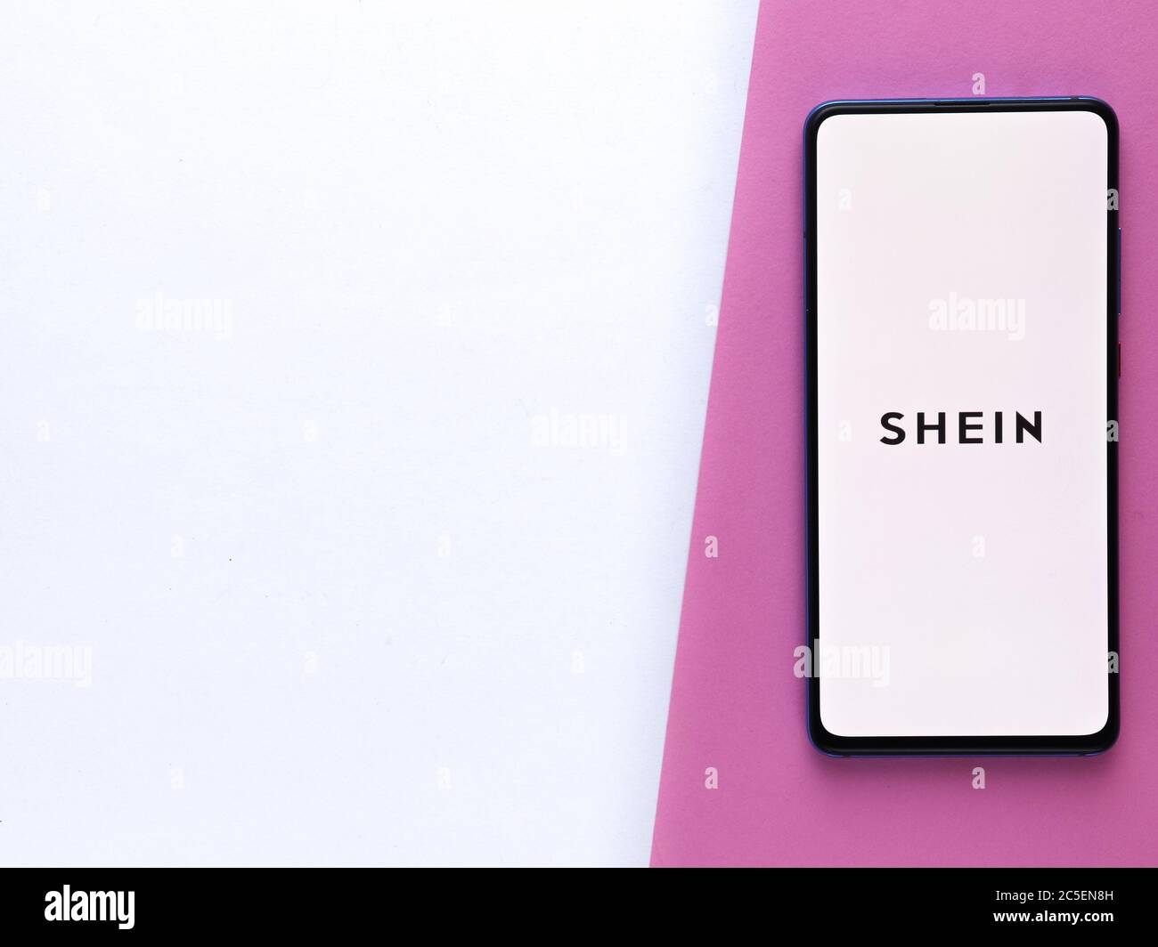 Shein fashion hi-res stock photography and images - Alamy