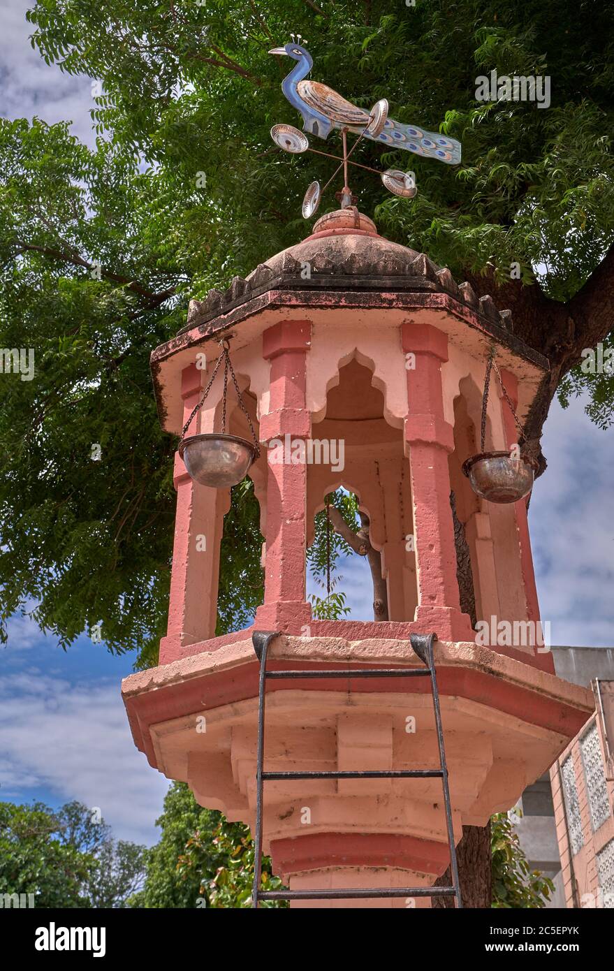 Chabutra hi-res stock photography and images - Alamy