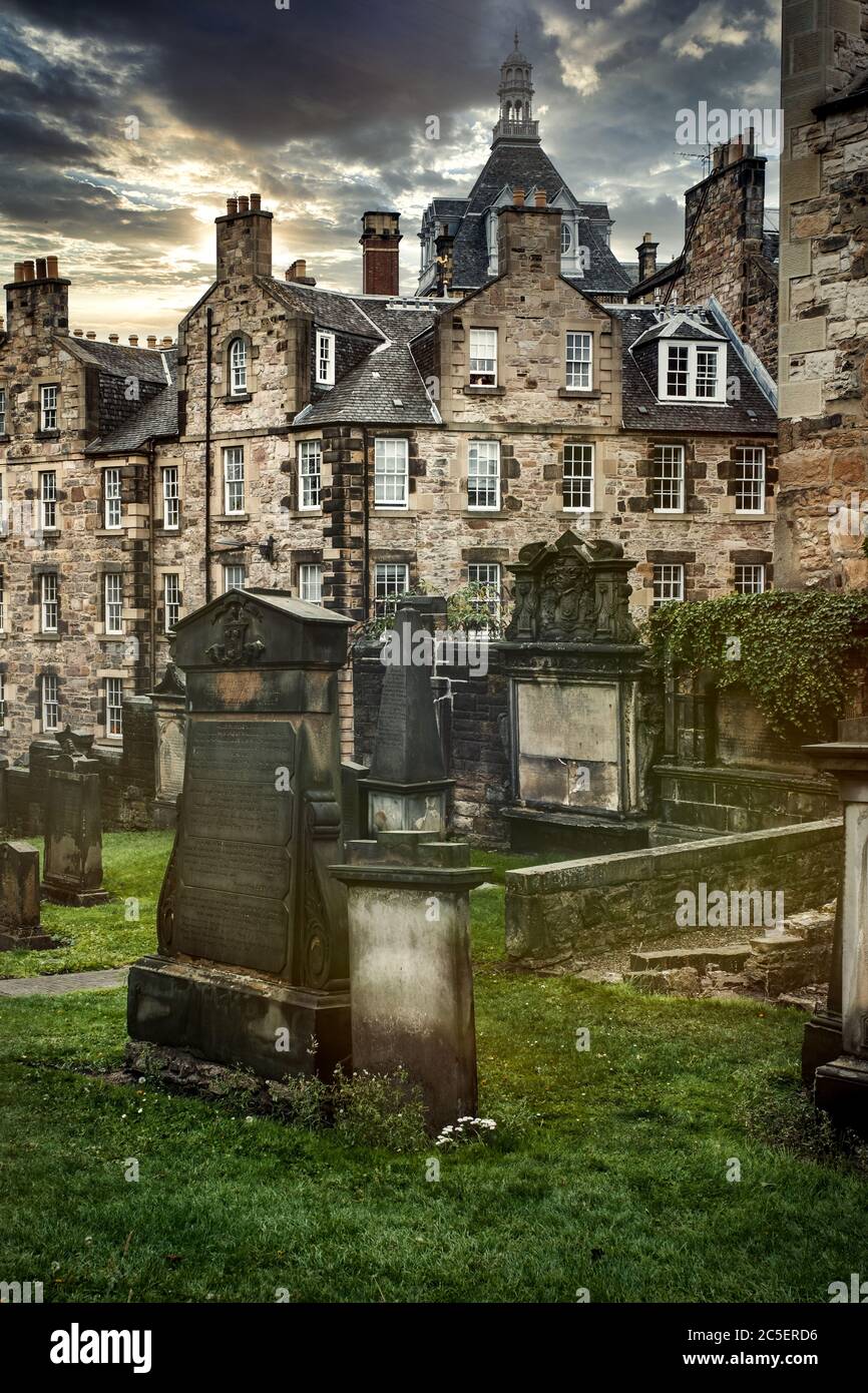 The Greyfriars Kirkyard cemetery in Edinburgh Stock Photo - Alamy