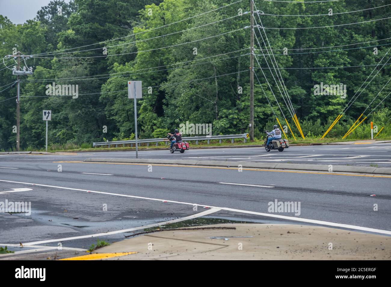 Riding on harley davidson highway hi-res stock photography and images ...