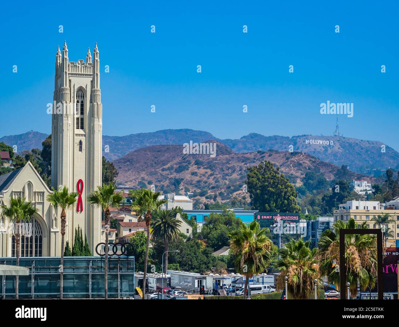Hollywood hills downtown la los hi-res stock photography and images - Alamy