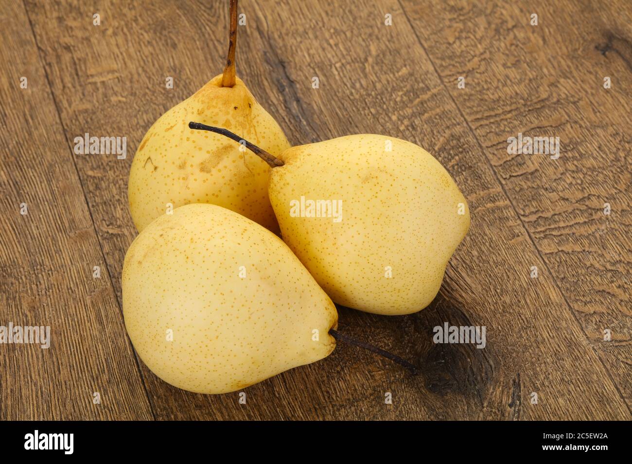 Chinese ya pear hi-res stock photography and images - Alamy