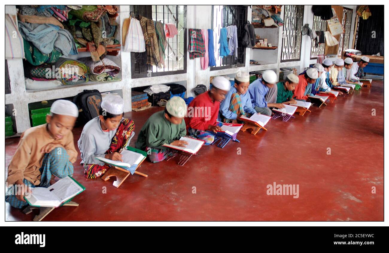 Madrasa school muslim Cut Out Stock Images & Pictures - Alamy