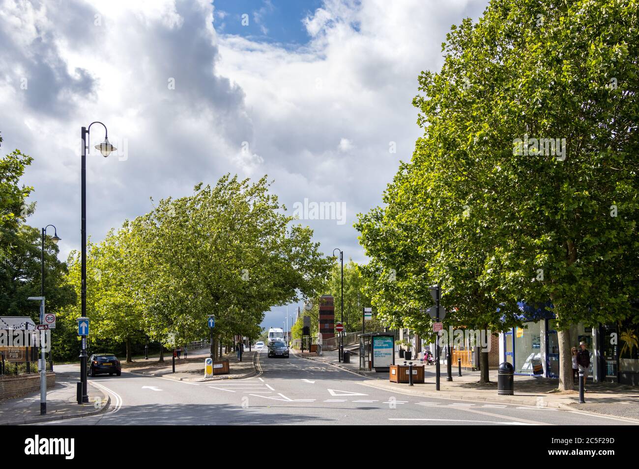 London road east grinstead hi-res stock photography and images - Alamy