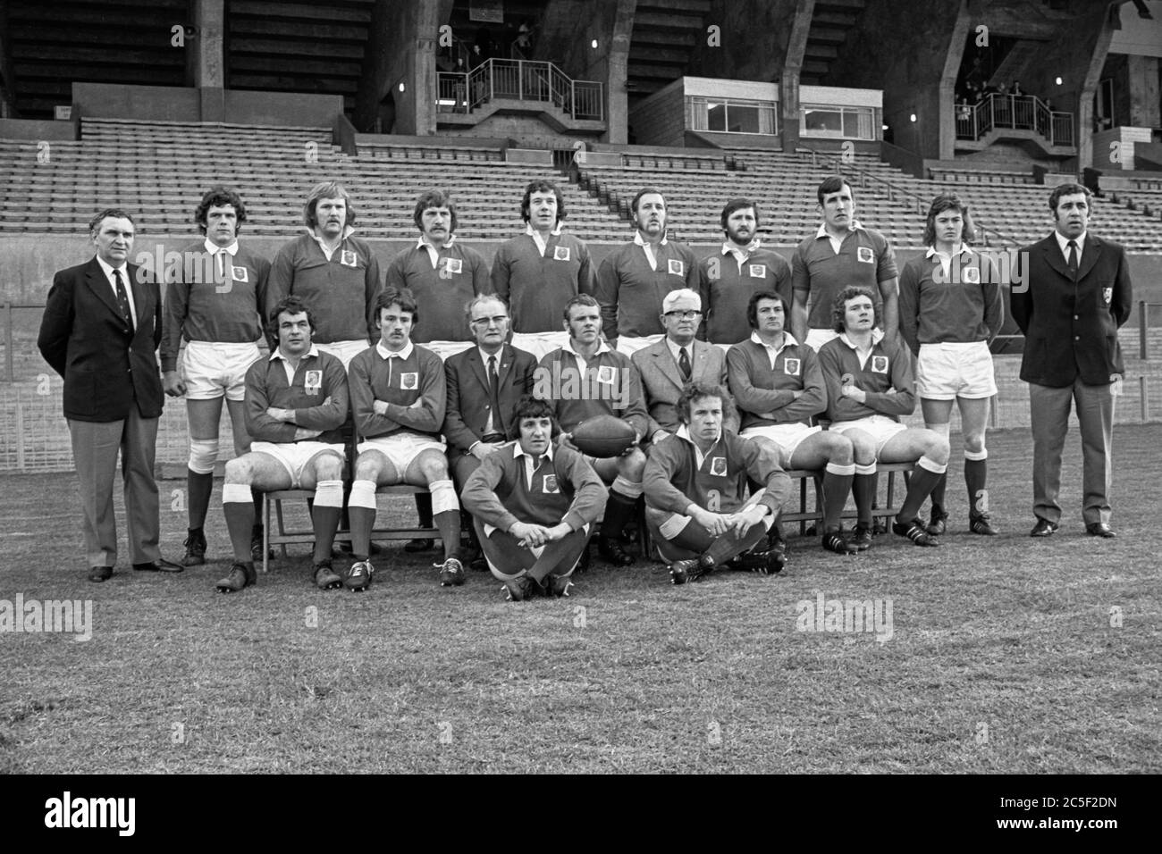 Llanelli team picture before the WRU Cup Final with Aberavon at the ...