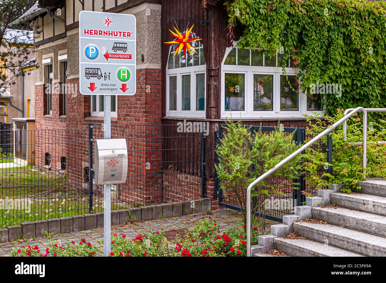 Herrnhut poinsettia manufactory. Moravian star (in Germany known as ...