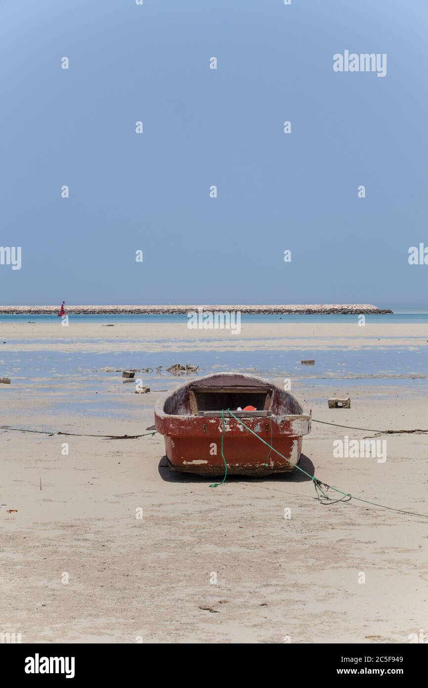 Al Ruwais, Al Shamal, beach and fishing village in northern Qatar Stock ...