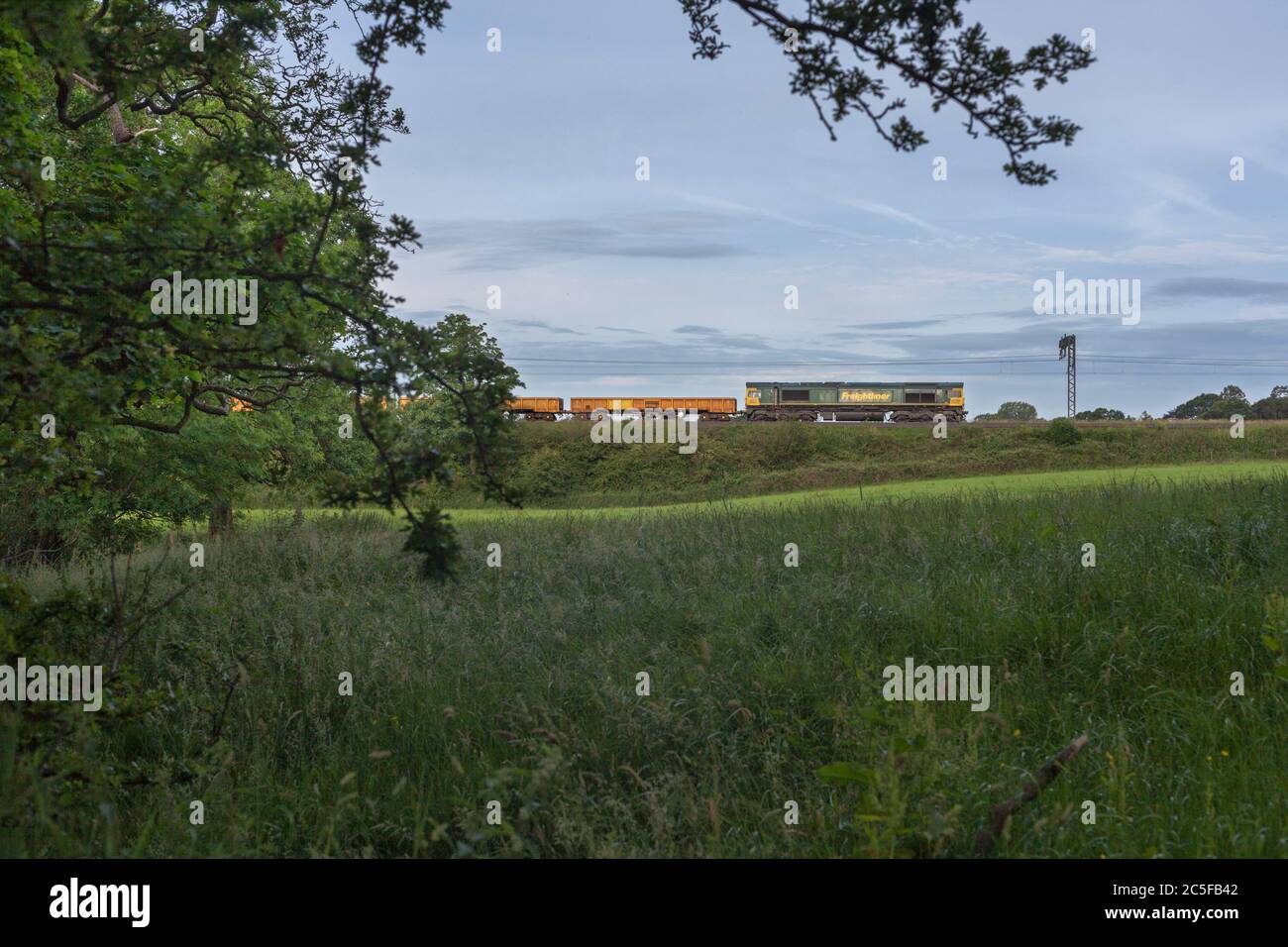 Freightliner class 66 locomotive heavy hi-res stock photography and ...