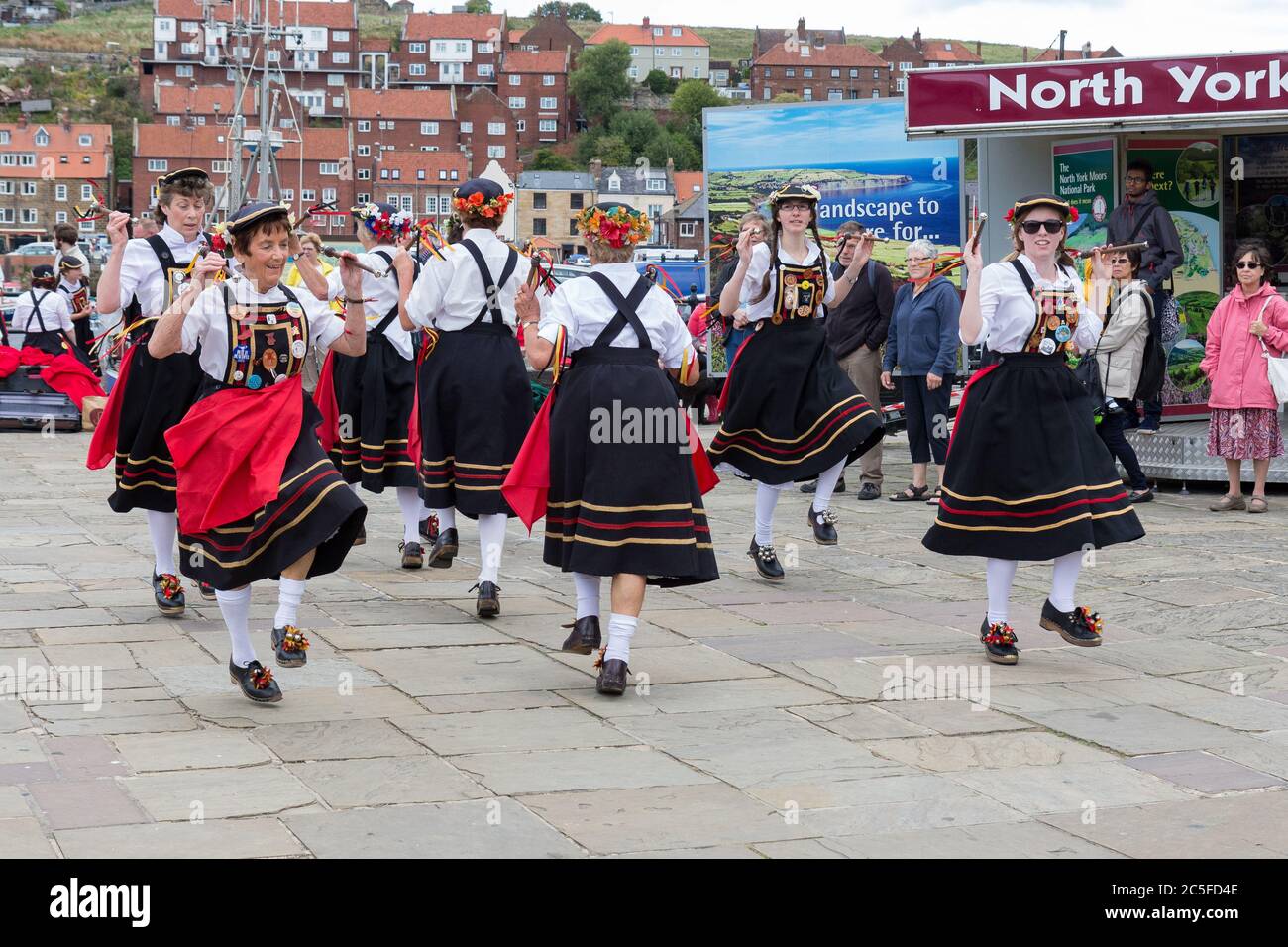 Traditional and Morris Dancing at Whitby Folk Week Stock Photo - Alamy