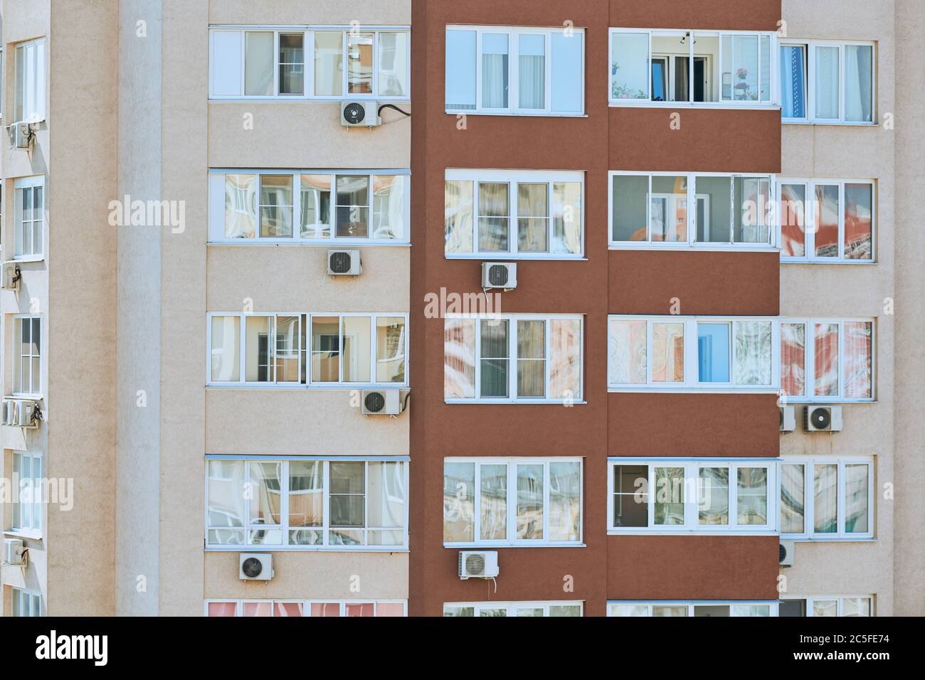 Multistorey building with new modern apartments. Multi-storey facade ...