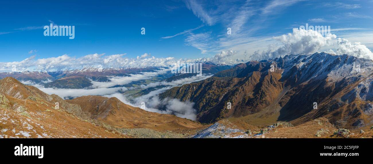 Austrian italian border hi-res stock photography and images - Alamy