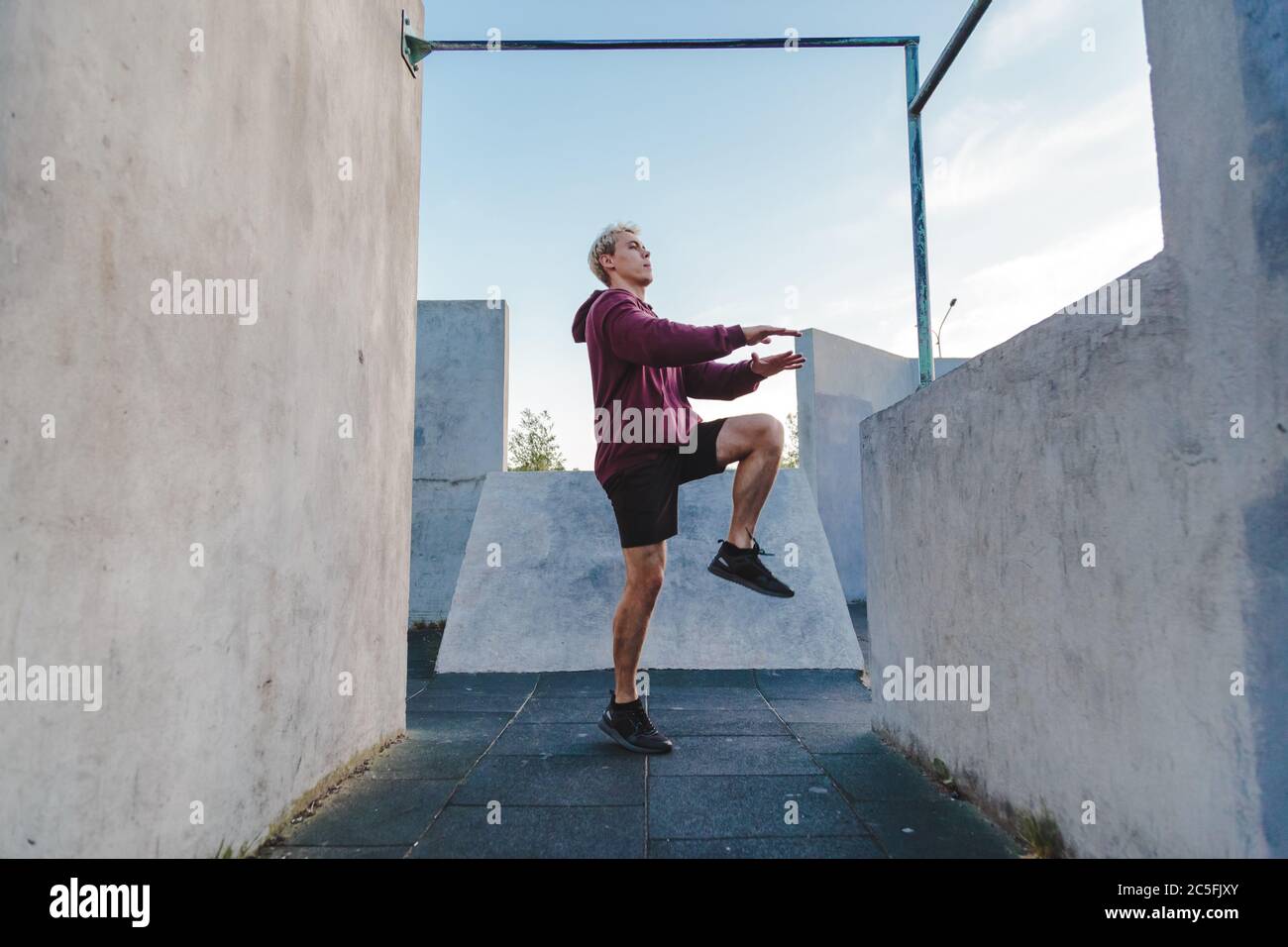 Warm up exercise running outdoor hi-res stock photography and images ...
