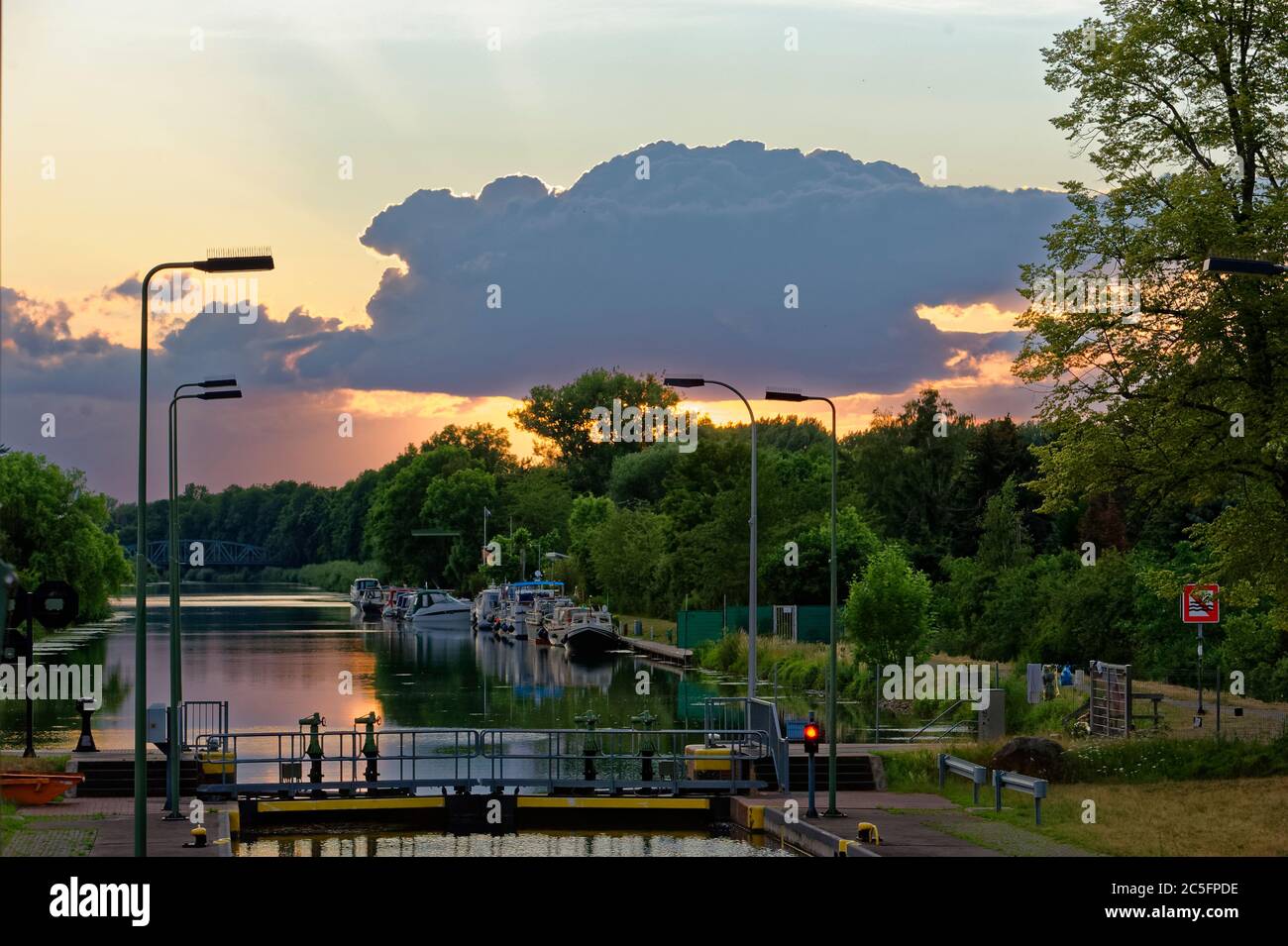 Sunset at Limmer Schleuse by Continental Limmer Stock Photo - Alamy