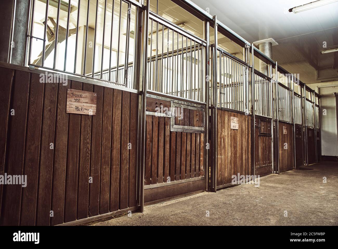 Horse Paddock Equestrian Ranch Racing Stable Stock Photo - Alamy