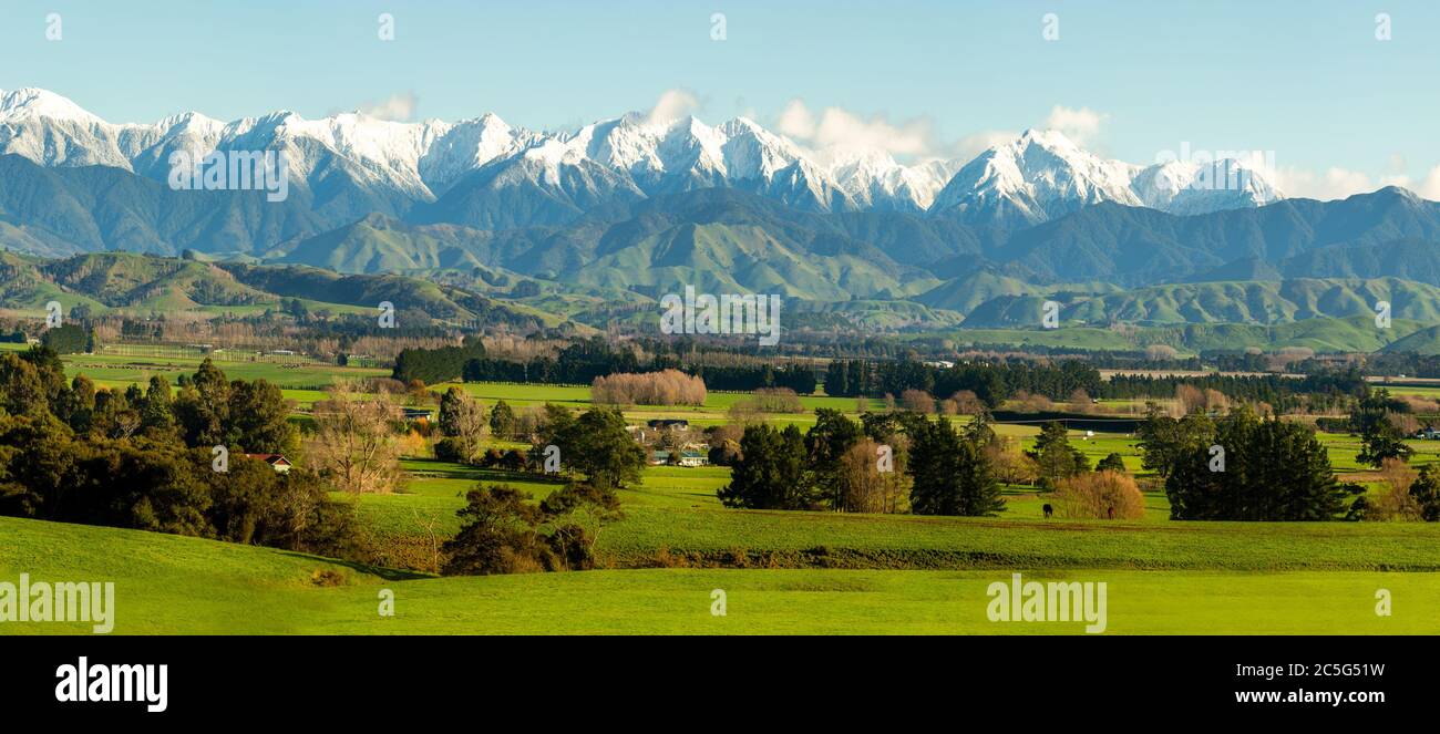 Tararua hi-res stock photography and images - Alamy
