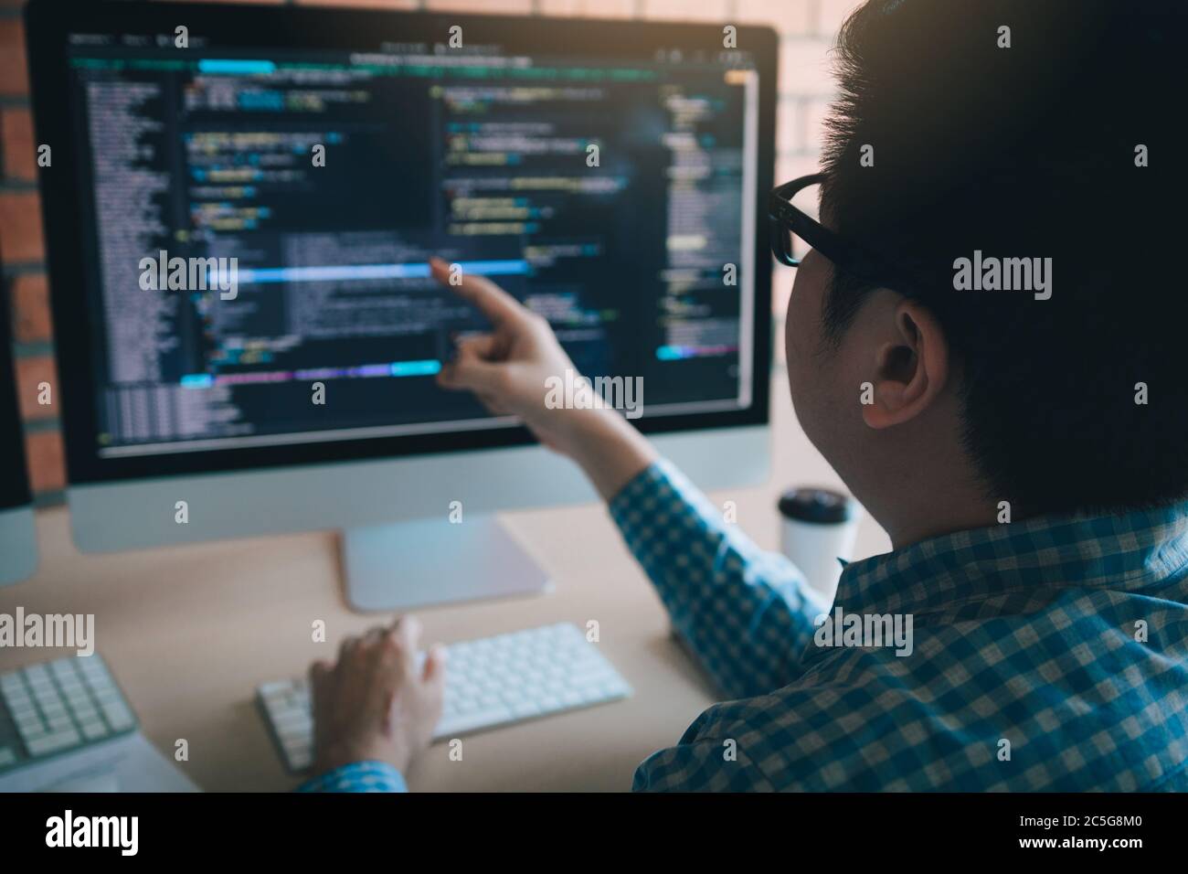 Software engineer college hi-res stock photography and images - Alamy