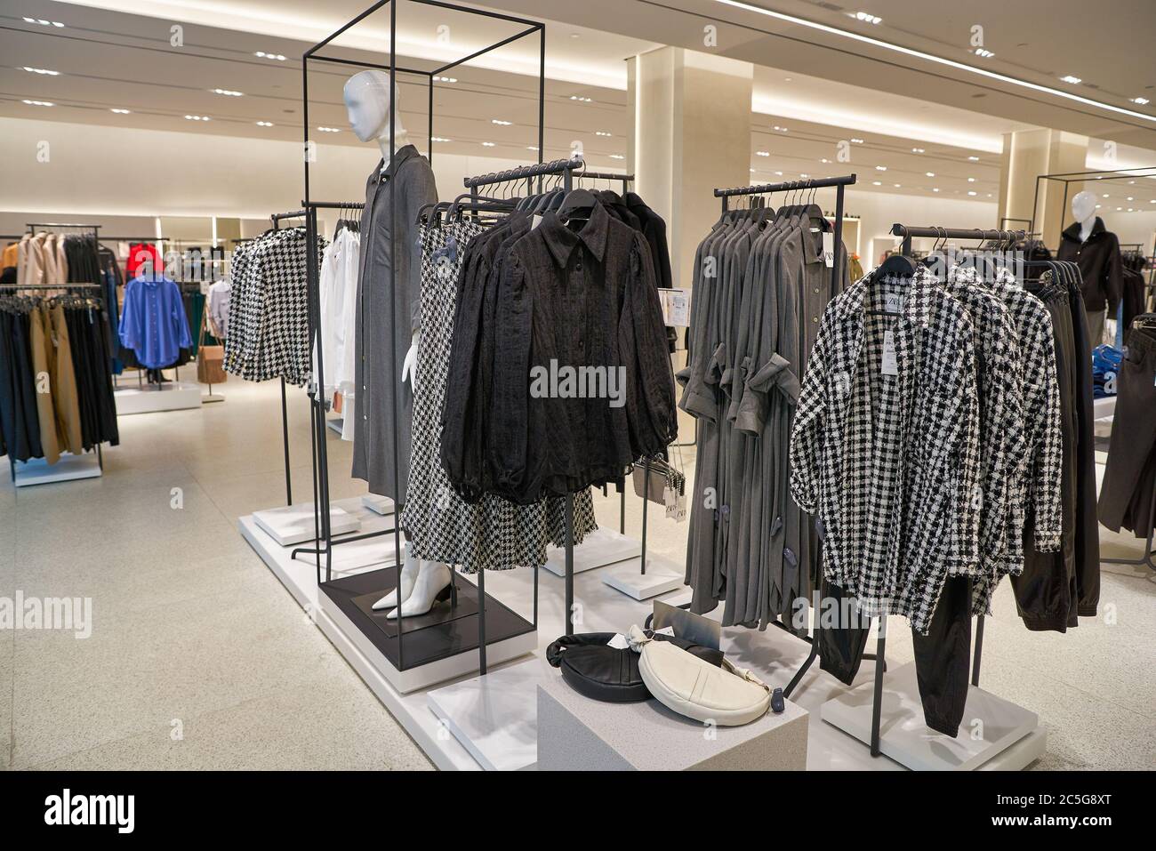 MOSCOW, RUSSIA - SEPTEMBER 14, 2019: interior shot of Zara store in ...
