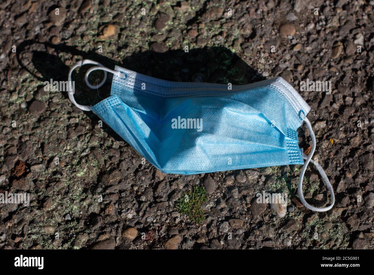 Medical waste disposal hi-res stock photography and images - Alamy