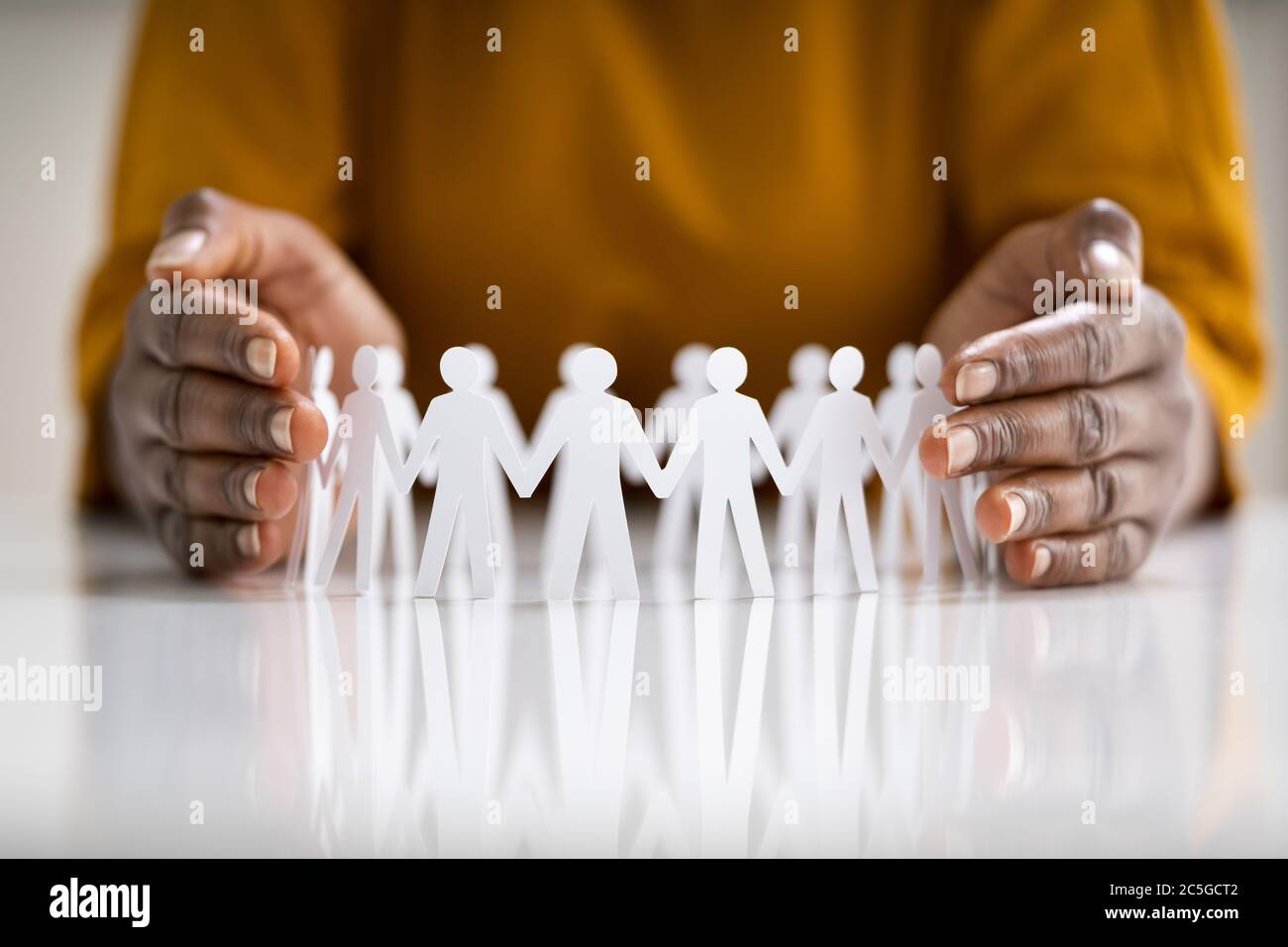 Hand employee hi-res stock photography and images - Alamy