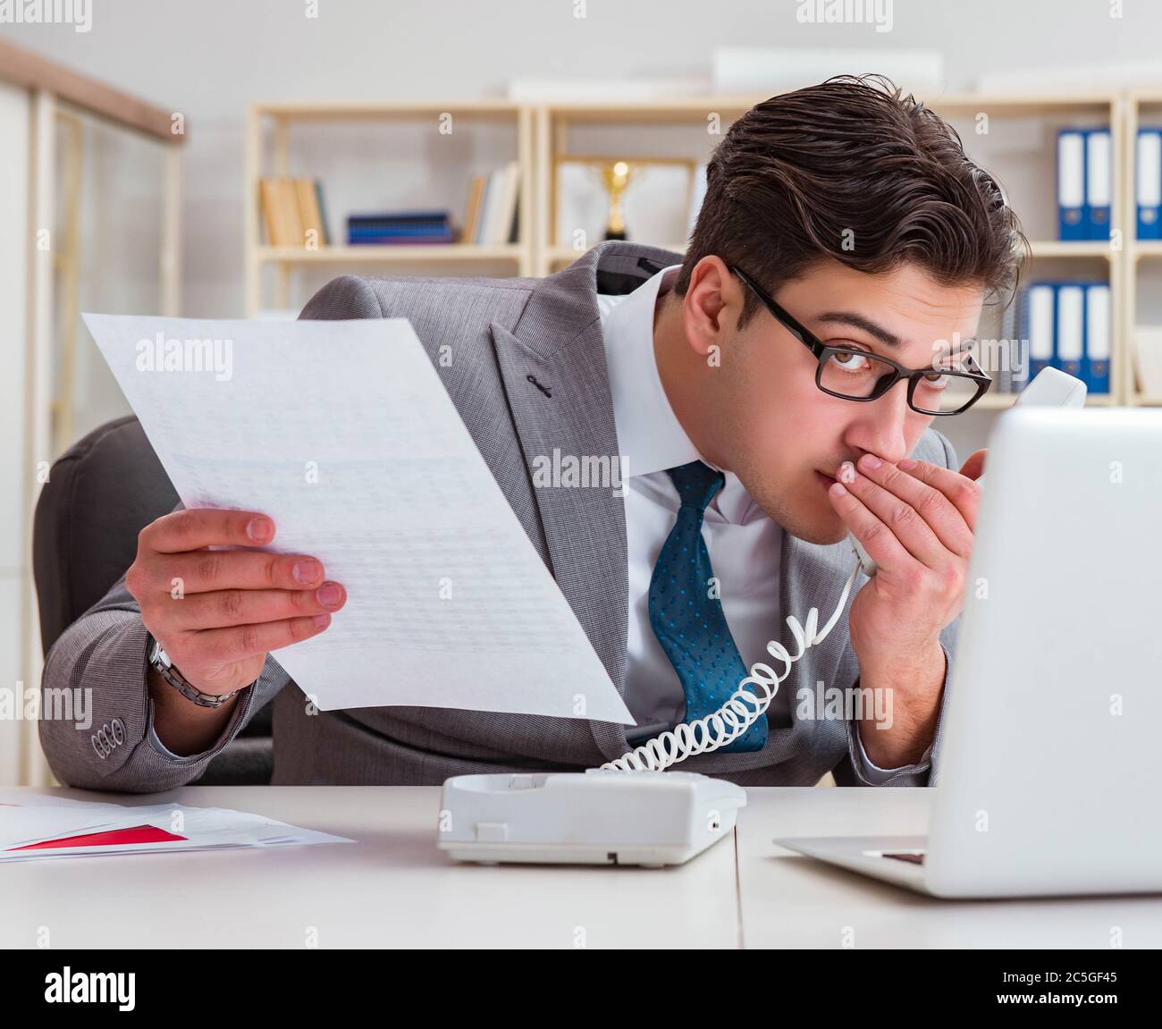 Passing information spy spying hi-res stock photography and images - Alamy