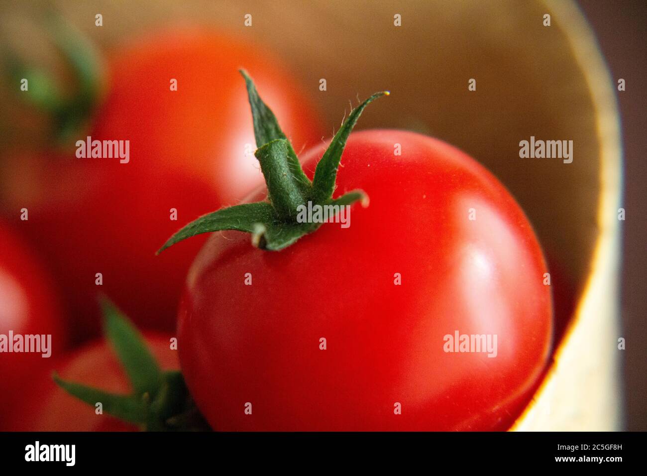Berry tomato hi-res stock photography and images - Alamy