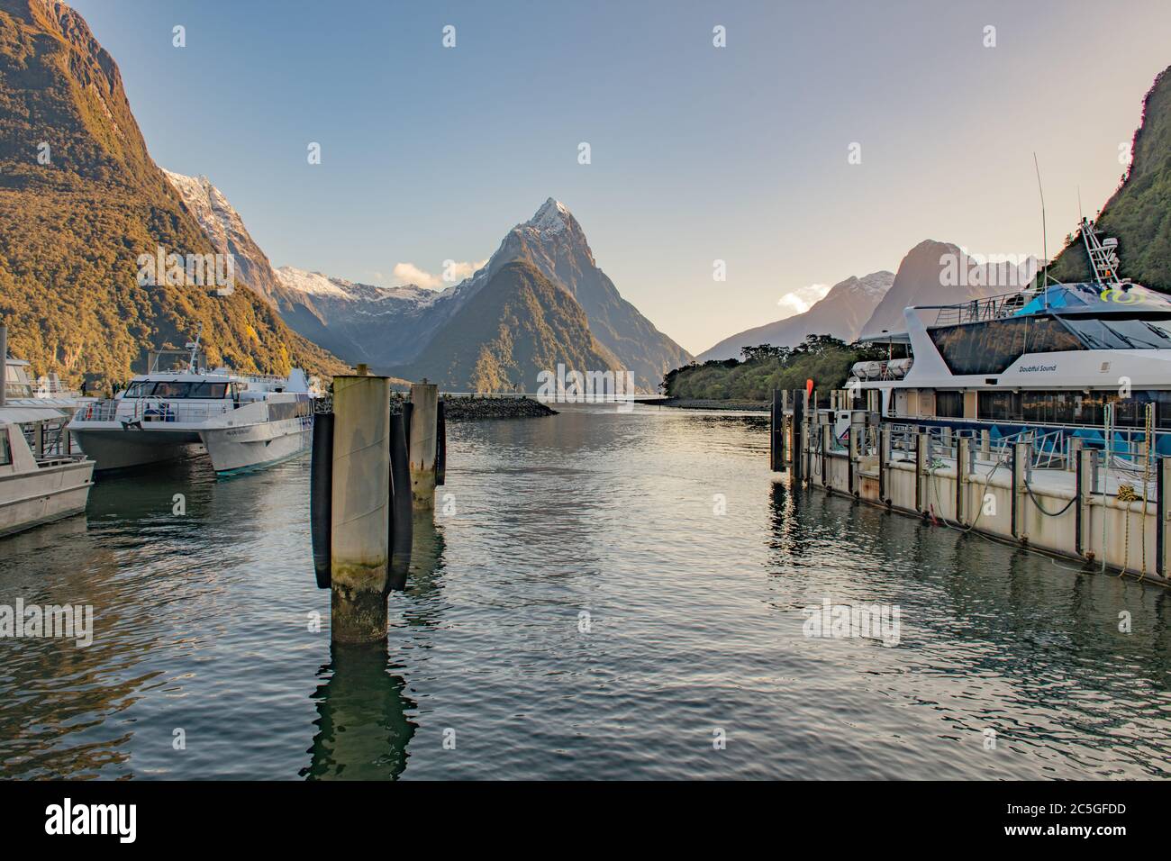 Mitre Peak, Milford Sound, New Zealand Stock Photo - Alamy