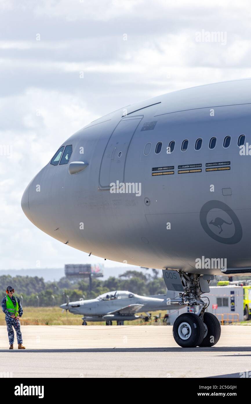 Amberley royal australian airforce hi-res stock photography and images ...