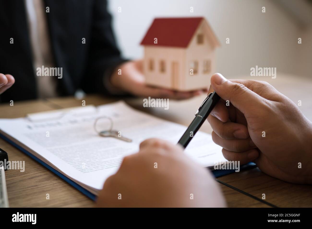 Insurance brokers are pointing to insurance contract signing and are ...