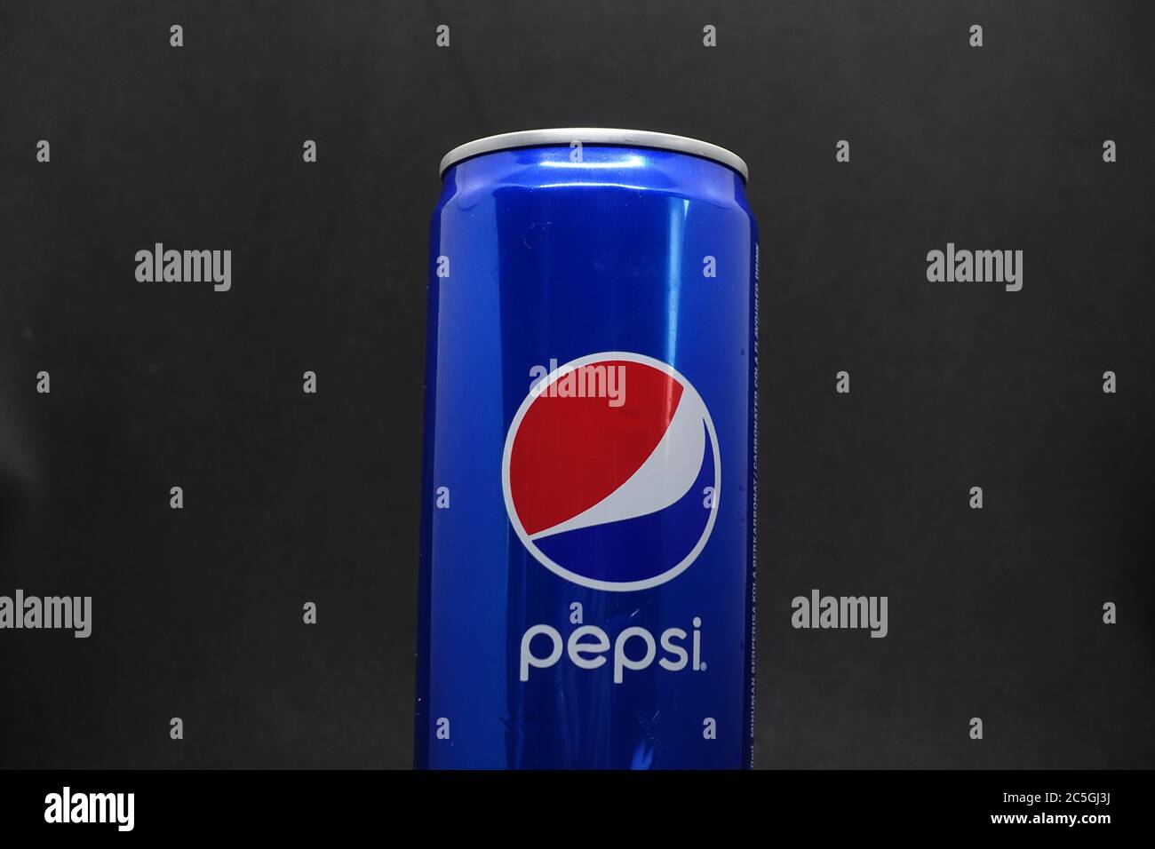 Pepsi Logo High Resolution Stock Photography and Images - Alamy