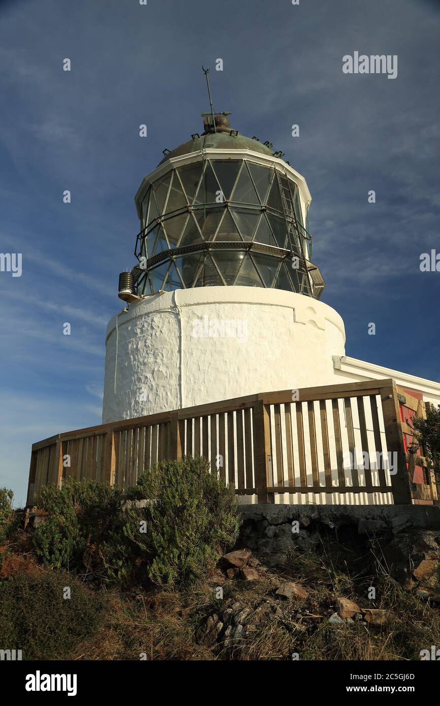 Nugget point lighthouse new zealand hi-res stock photography and images ...