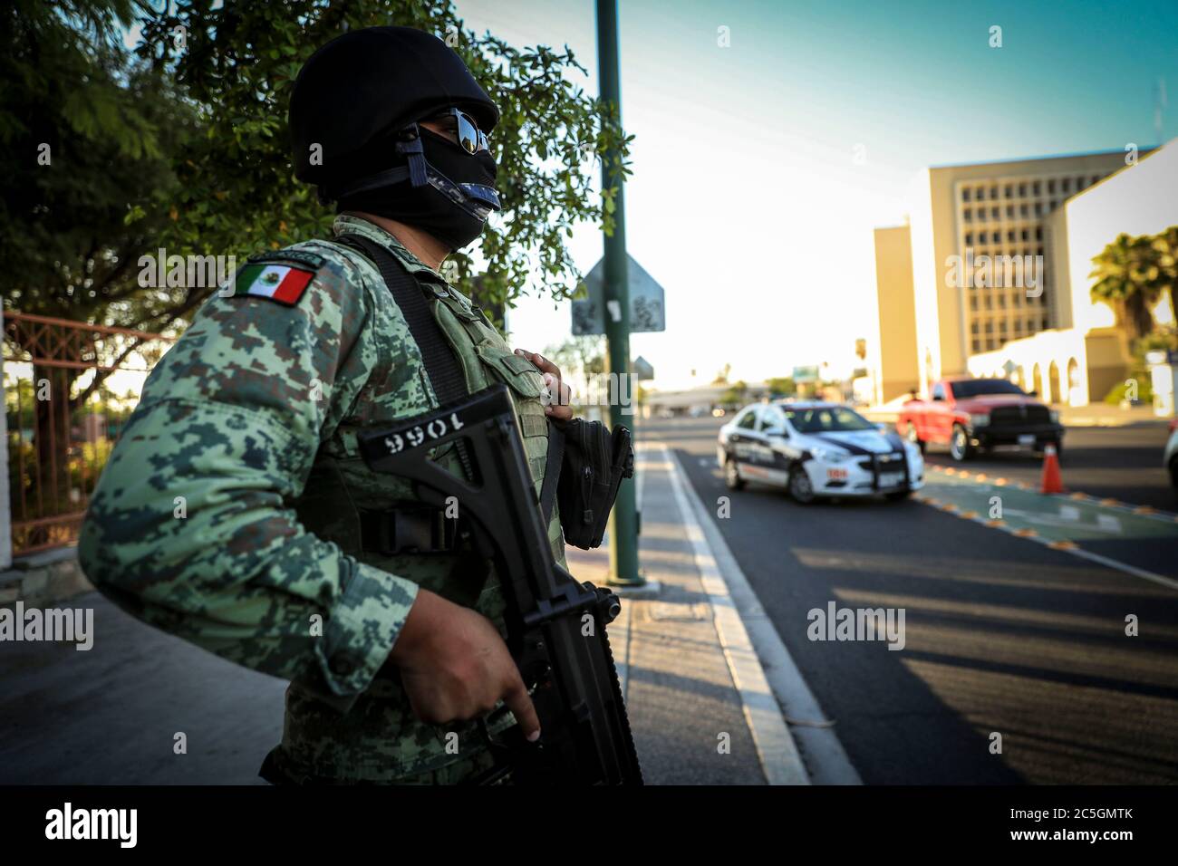 Guardia nacional de mexico hi-res stock photography and images - Alamy