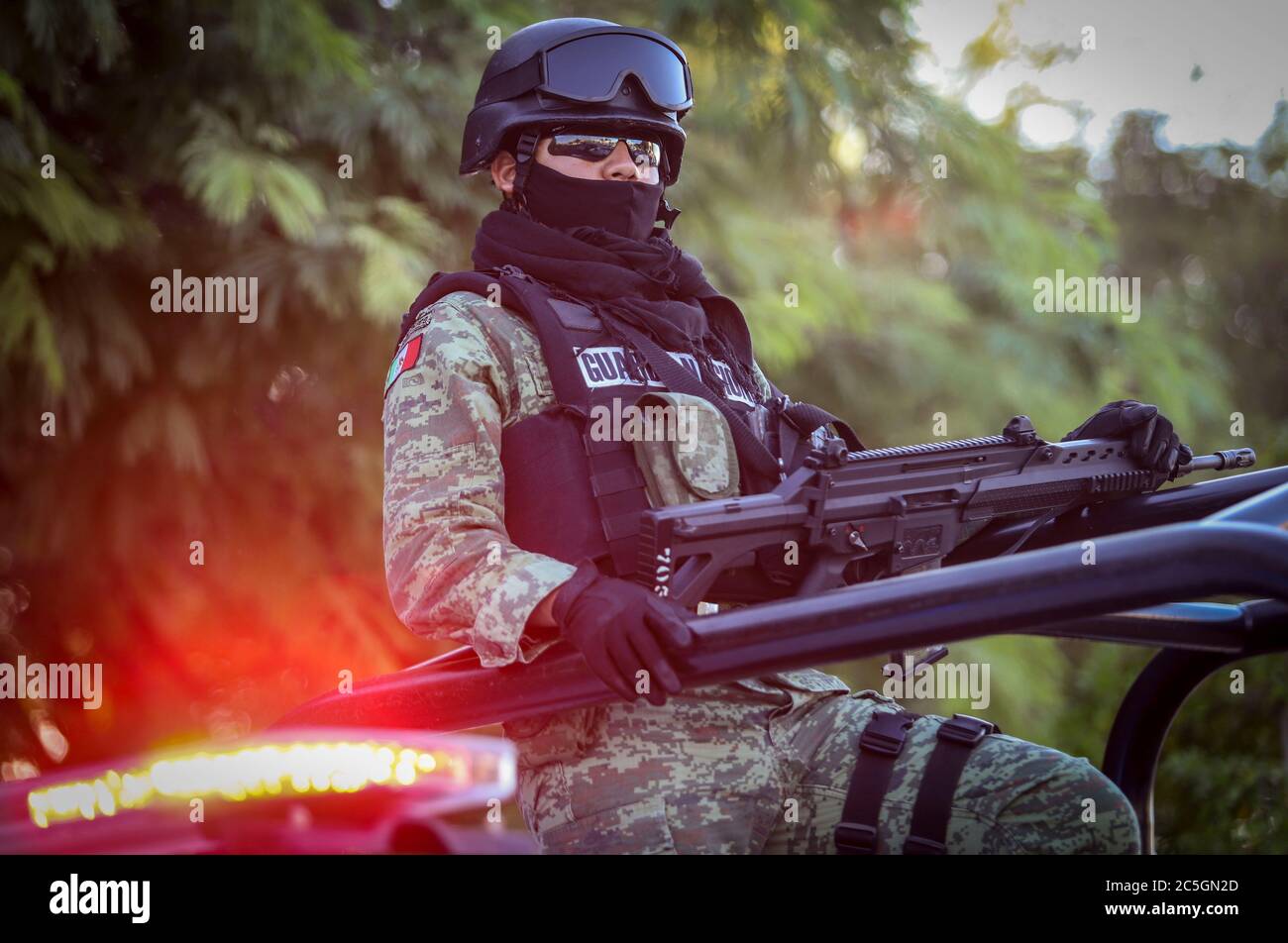 Guardia nacional de mexico hi-res stock photography and images - Alamy