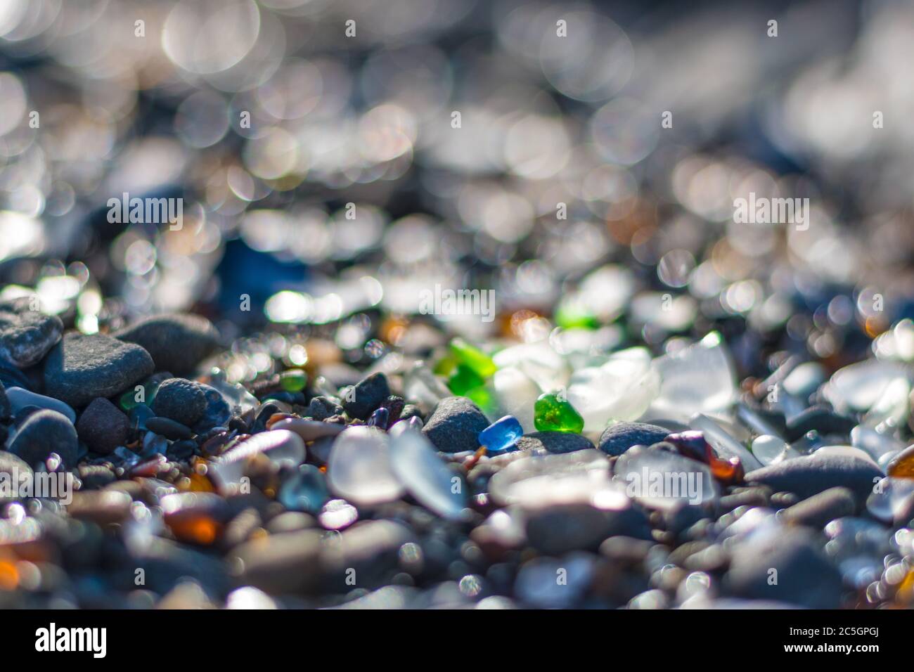 Trash beaches hi-res stock photography and images - Alamy