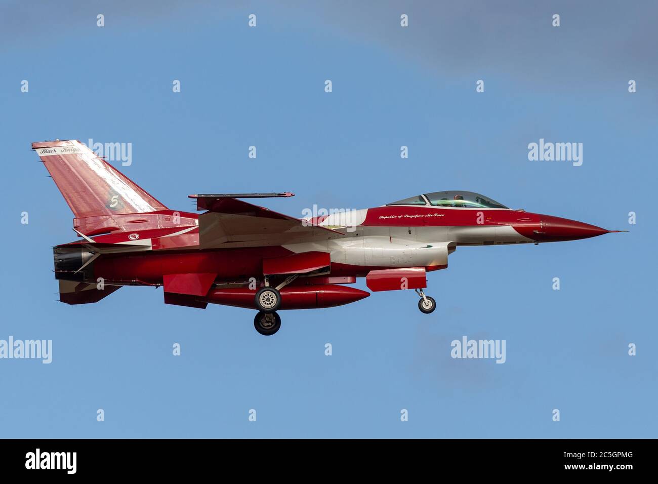 Republic of Singapore Air Force (RSAF) Lockheed Martin F-16CJ Fighting ...