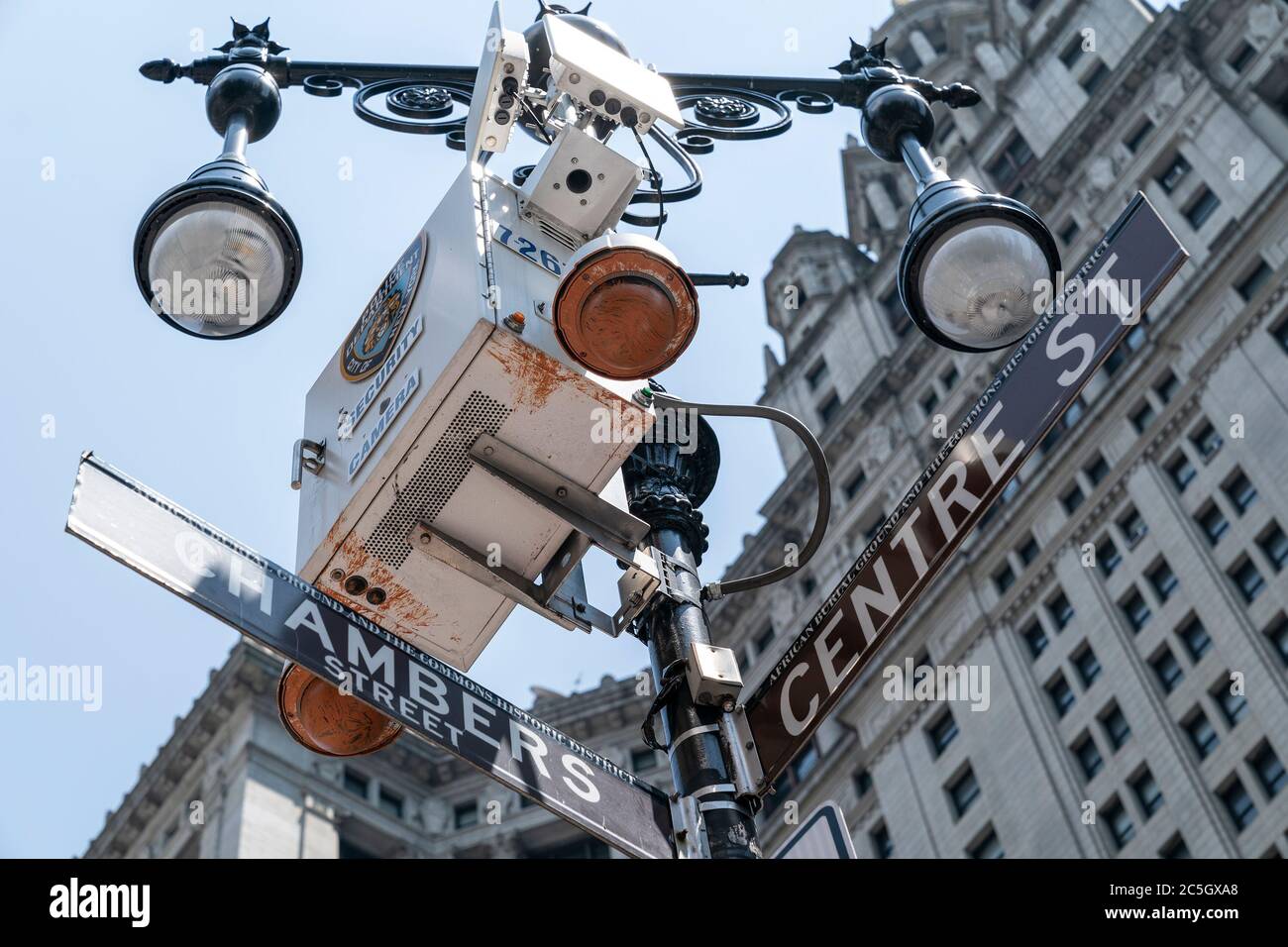 Nypd security camera hi-res stock photography and images - Alamy