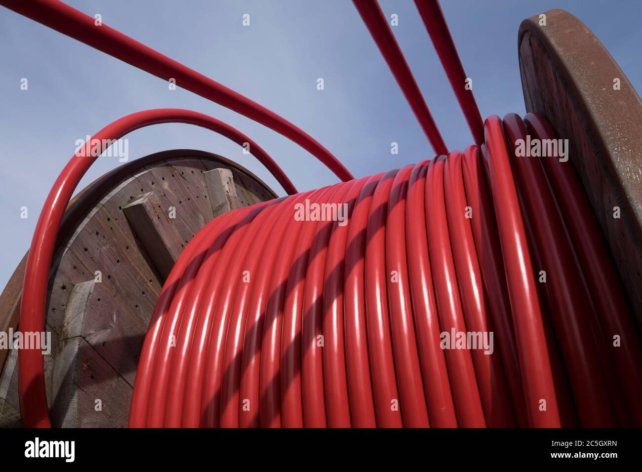 Wooden coil electric cable hi-res stock photography and images - Alamy