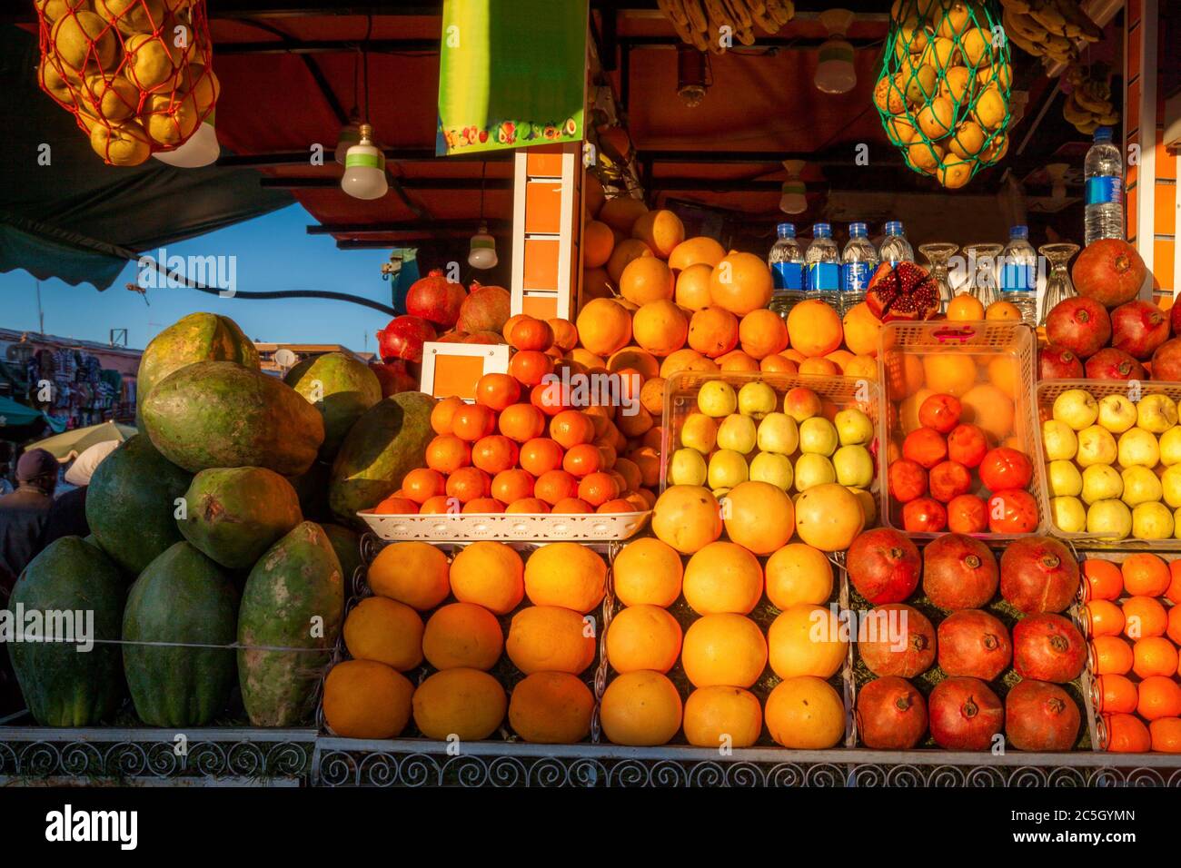 Juice stall in Marrakesh. Marrakesh, Marrakesh-Safi, Morocco Stock ...