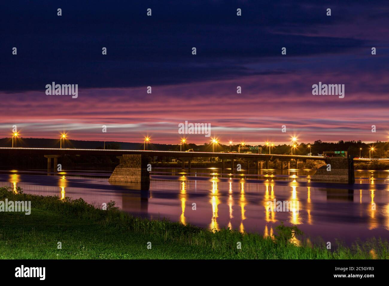 Fredericton skyline hi-res stock photography and images - Alamy