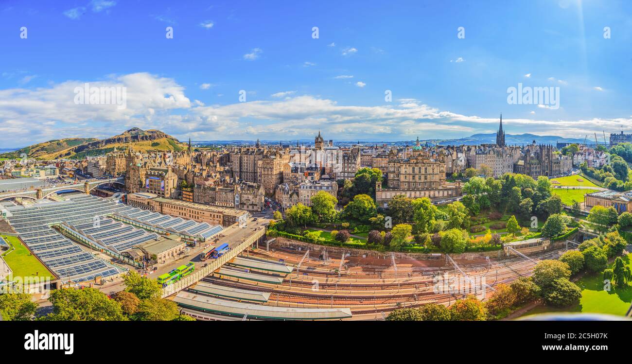 Edinburgh summer landscape hi-res stock photography and images - Alamy