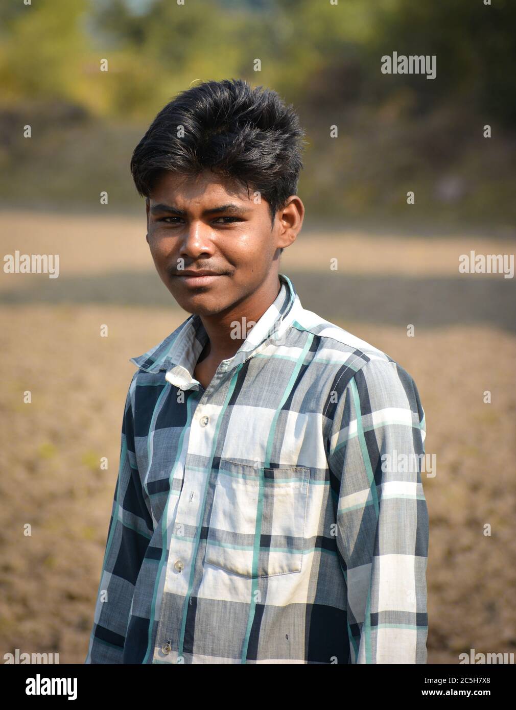 Poor innocent kid hi-res stock photography and images - Alamy