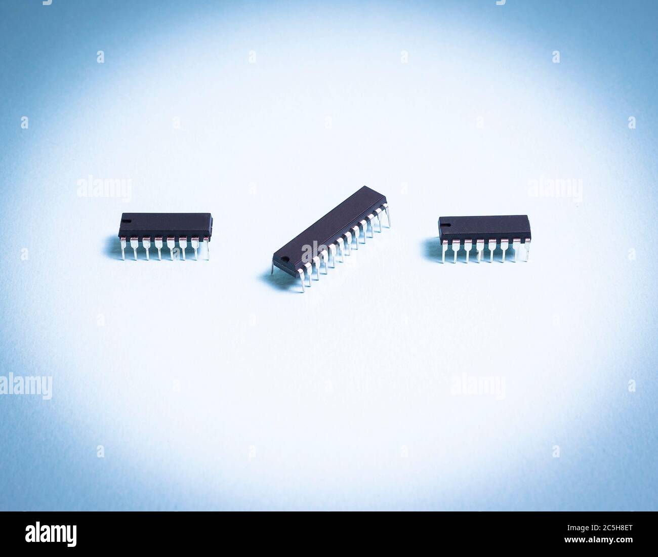 Digital logic circuit hi-res stock photography and images - Alamy