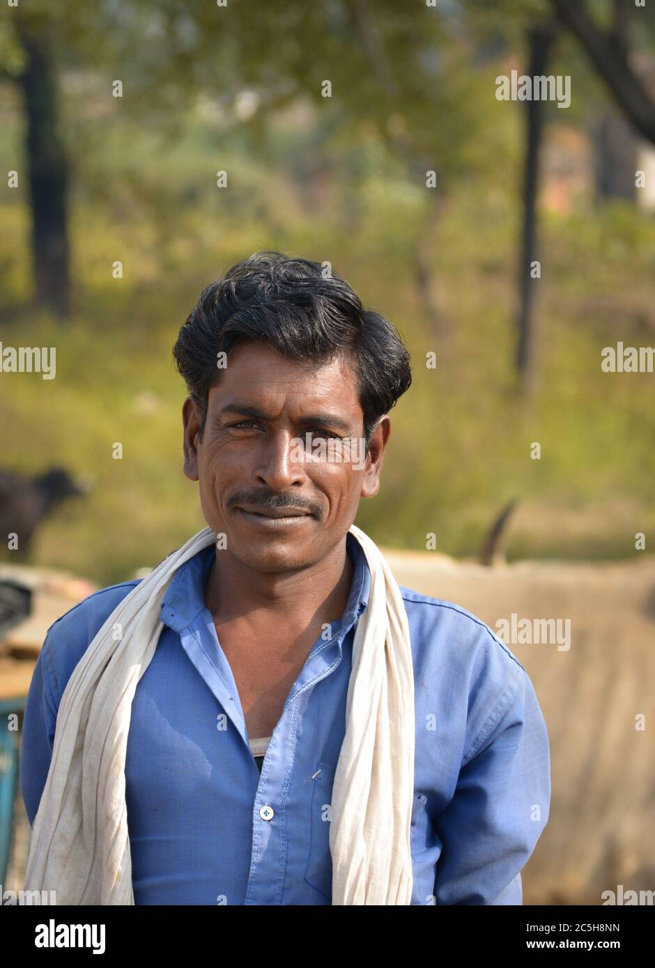 Traditional village man india hi-res stock photography and images - Alamy