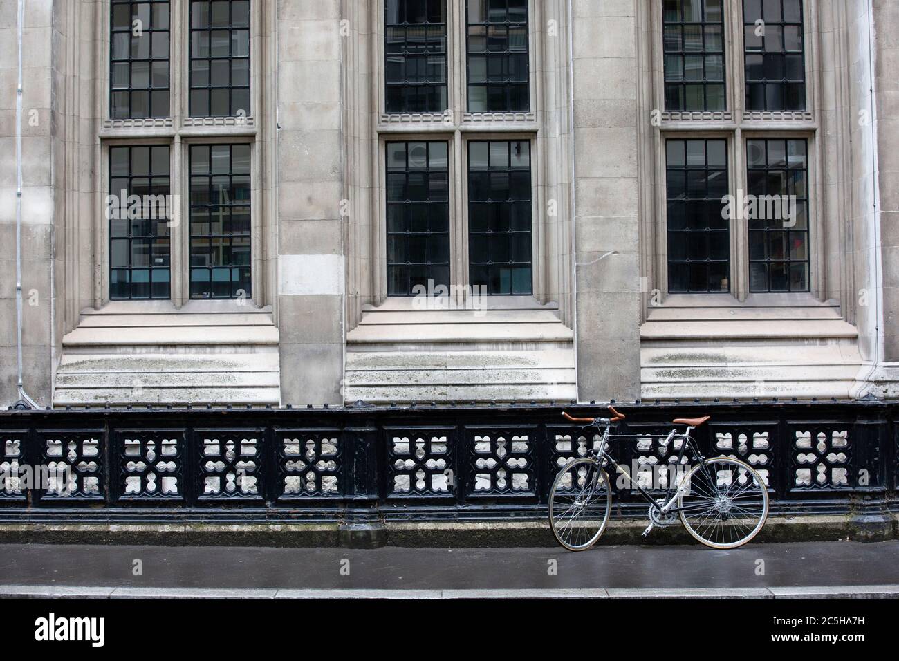 Rolls Building, Business and Property Courts of England, Fetter Lane ...