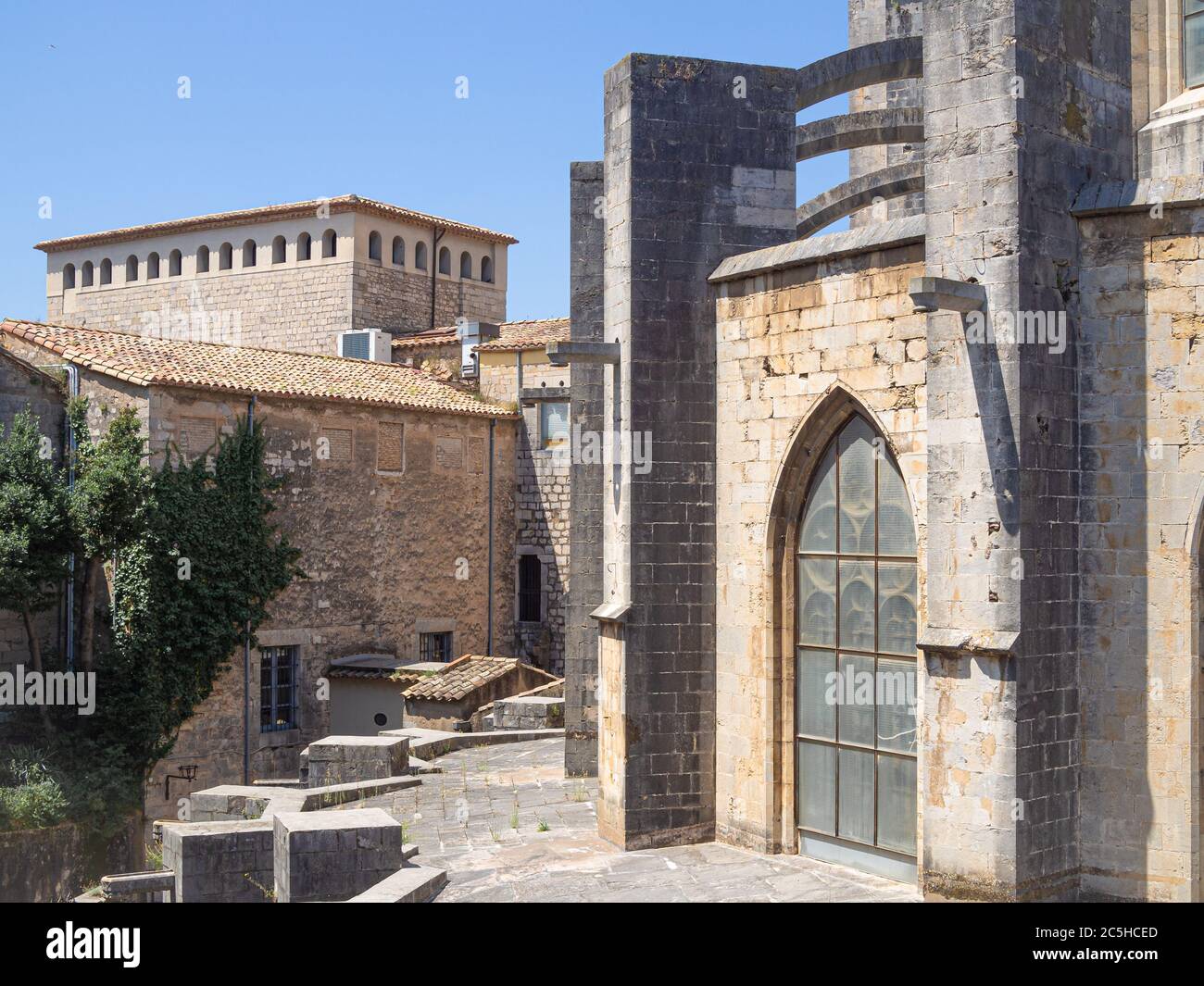 Architecture of streets of Girona old City (Spain Stock Photo - Alamy