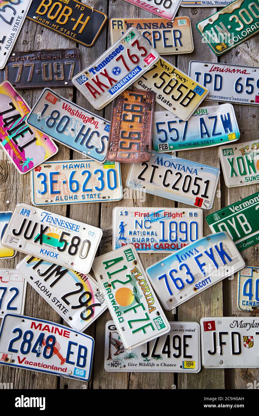 BAR HARBOR, MAINE, USA - AUGUST 28: Old car license plates displayed on ...
